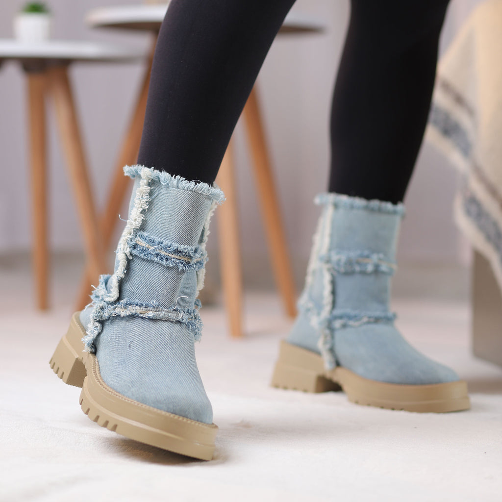 Isla Sky Boots - Hatchill